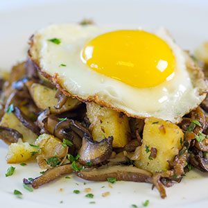Wild Mushroom Hash and Eggs – The Mushroom Council